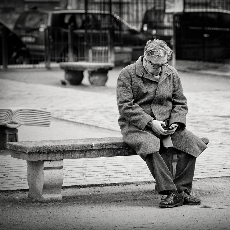 solitude et isolement pour les plus de 60 ans - EAPN France